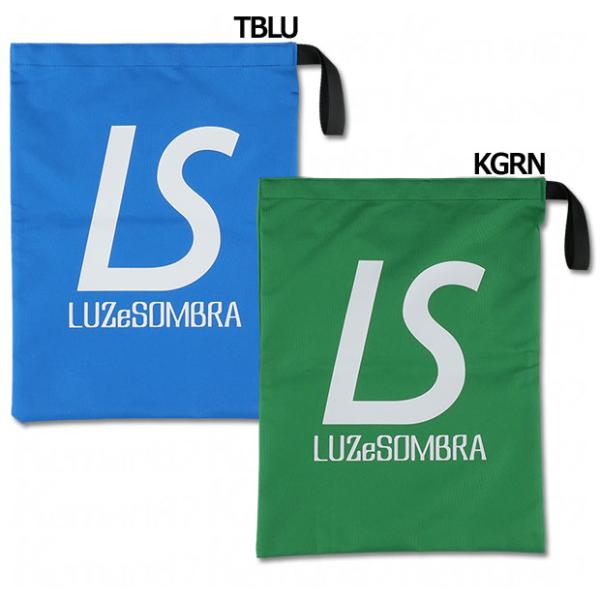 ポルトガル語で「光と影」を意味するルースイソンブラ、シューズバッグ。様々なシーンに対応した「STANDARD」シリーズ。従来モデルよりタフな素材を採用。品質：ポリエステル100％サイズ：F(約30×38cm、1.1L)モデル：2024年春夏