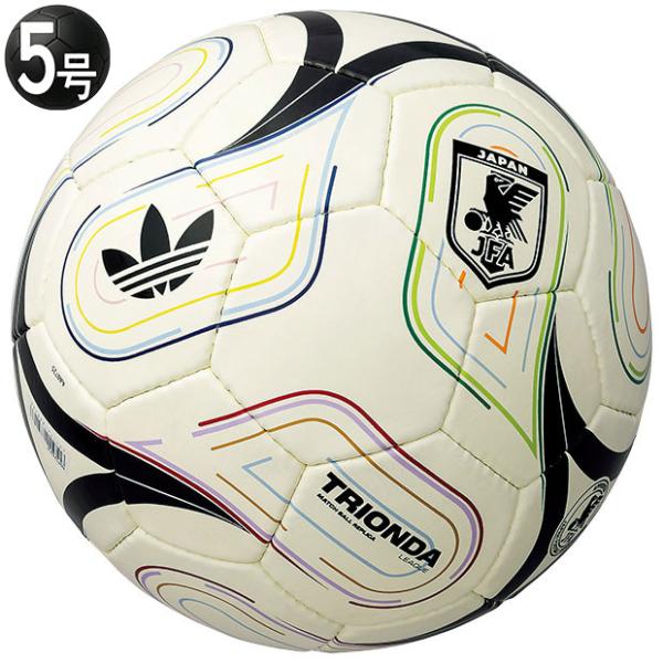 アディダス、サッカーボール5号球。「2026 FIFAワールドカップ(FIFA World Cup 26)」で使用される公式試合球のレプリカ、代表チームジャージー連動カラーモデル。開催国であるアメリカ・カナダ・メキシコの3か国を表現した「T...