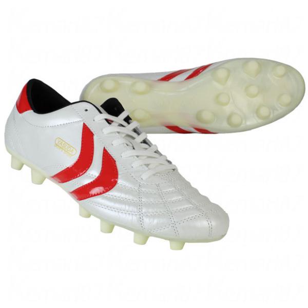 日本初の純国産サッカースパイクブランド・ヤスダ、大人/メンズ用サッカースパイク。カンガルーレザーと人工皮革を的確に配置・使用したハイエンドモデルスパイク。YASUDA伝統のデザインを踏襲し、現代のサッカーや日本人に合わせて、木型(ラスト)を...