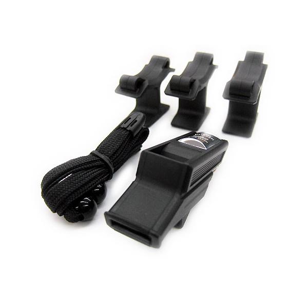 スタジアムで最も音が通るホイッスル。ホイッスルを離した状態からでもホイッスルを瞬時に構えられるフリップグリップ付き。素材：プラスチック音量：約125dB/10cm周波数：4.15kHz＆3.67kHz付属品：フリップグリップ×3、ロープ