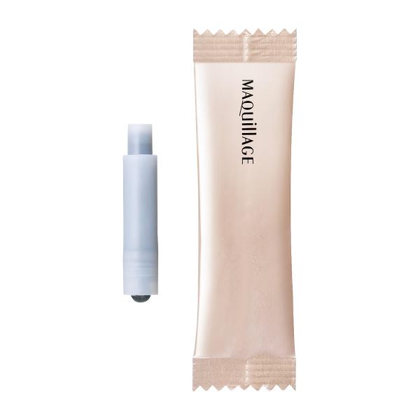 商品説明黒目が際立つ大きな目もとへ。コシのある筆先と、艶やかな漆黒で、ブレのない自在なラインが描け、仕上がりが長時間持続 する筆ペンタイプの速乾リキッドアイライナーの付け替え用カートリッジ。涙・汗・皮脂・こすれにも強いウオータープルーフ。1...