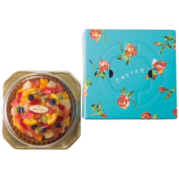 【発売日：2025年03月13日】サクッとしたタルト生地と、アーモンドプードルで焼き上げた生地に、カスタード風味クリームと、色とりどりのフルーツをトッピングした、銀座千疋屋オリジナルのフルーツタルトです。【さまざまなギフトシーンでお使いいた...