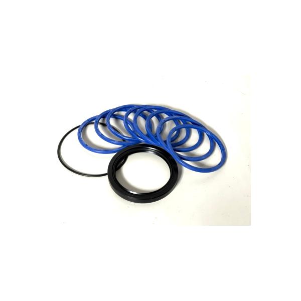 コマツ PC03-2F スイベルジョイント用シールキットです。高品質シールキットこちらのシールキットは、シリンダーではなくスイベルジョイント用です。建設機械のスイベルジョイントのオイル漏れを修理する、交換用シールキットです。こちらの商品は、...