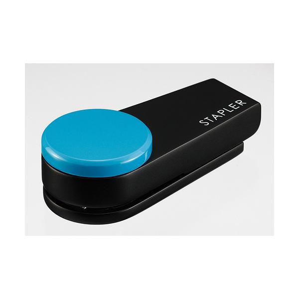 ペンケースに入れて、いつでも使える。コンパクトでもしっかりとじられる