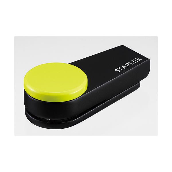 ペンケースに入れて、いつでも使える。コンパクトでもしっかりとじられる