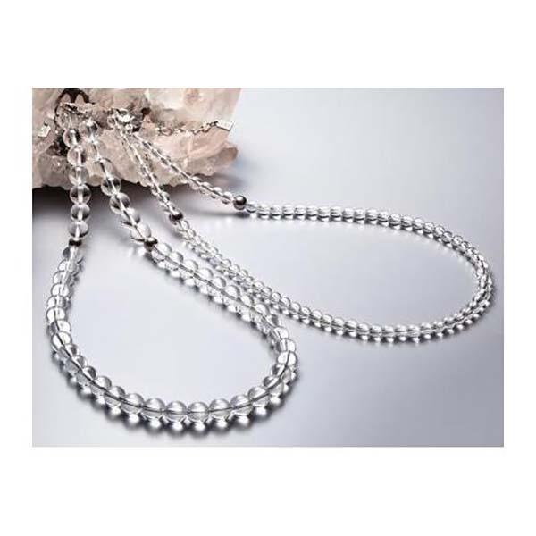 ●昔から神秘的なパワーがあると珍重されてきた水晶を、独自の品質チェックにより厳選して使用したネックレスです。●留め具はアジャスター付きで、最大5cmの延長が可能。●ファイテンロゴを刻印したチタンボールを2玉配置しました。