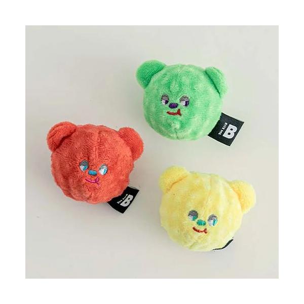 ●綿を入れずに作った、かわいいボールおもちゃです。●緑・赤・黄色の3色がセットになった商品です。●小型のわんちゃんが遊びやすい、手のひらサイズのドッグトイ。●おもちゃの中には安全なTPR素材でできた、ピーピー音のするゴムボールを内蔵。●適度...