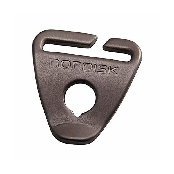 ●タープなどのポール先端を差し込むためのオプションパーツ●タープベルトにつけることで、ベルトの破損や劣化を防ぐことができます【必ずお読みください】 本商品は「訳あり・アウトレット品」です本商品は製造から数年が経過した長期在庫品（未開封）とな...