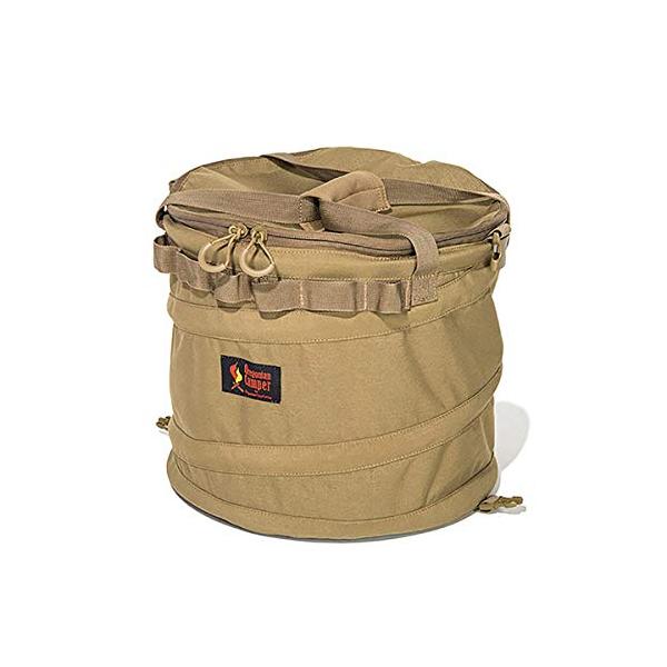 スタンダードタイプよりもワンサイズ小さいモデル、テントイン ポップアップ トラッシュボックスです。テント内での使用をイメージした、折りたたみ式のゴミ箱。内側のスナップボタンで、ゴミ袋を固定することができます。袋を分けて装着すれば分別も可能。...