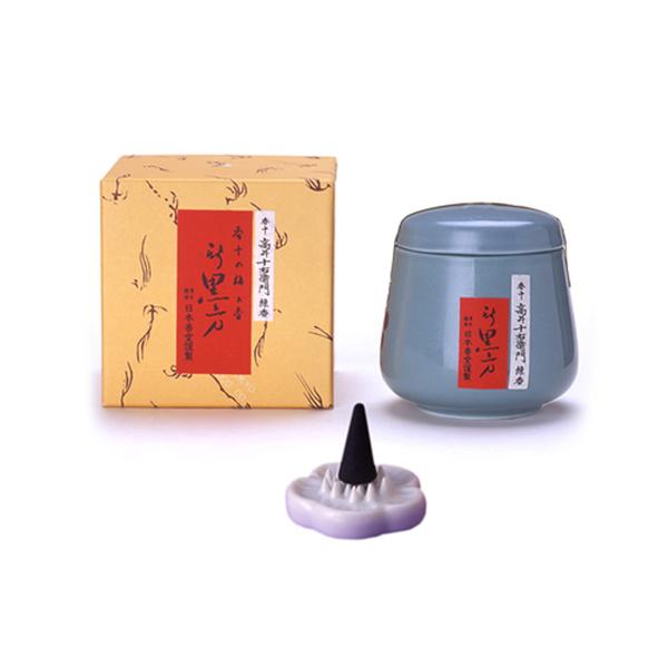 日本香堂 新黒方 壺六種の薫物に登場する「黒方」「菊花」の香りを表現したお香 4902125415003 広告文責：アットライフ株式会社TEL 050-3196-1510 ※商品パッケージは変更の場合あり。メーカー欠品または完売の際、キャン...