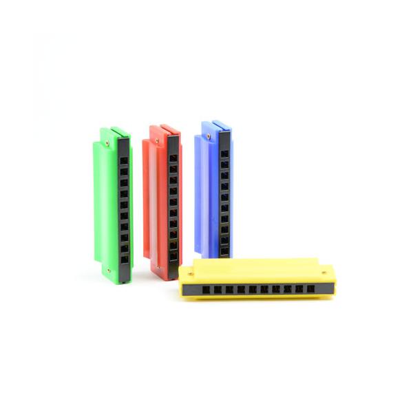 ■商品名：ハーモニカ・黄 （GI041Y）■メーカー：ジトレ/GITRE's.r.l■生産国：イタリア■対象年齢：3歳頃から■サイズ：10.2×3cm■原材料：プラスチック製■商品詳細："rhythm and fun♪"〇軽くて持ちやすい、...