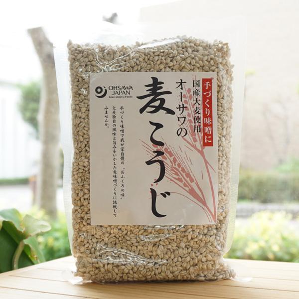 ■10月~4月数量限定品■佐賀産丸麦使用麦味噌づくりに■生こうじのような風味■1袋で約1.5kgの麦味噌ができる【内容量】500ｇ【原材料】丸麦(佐賀産)※商品画像内の記載の賞味期限は写真撮影時のもので出荷の商品は賞味期限内のものをお送りします。