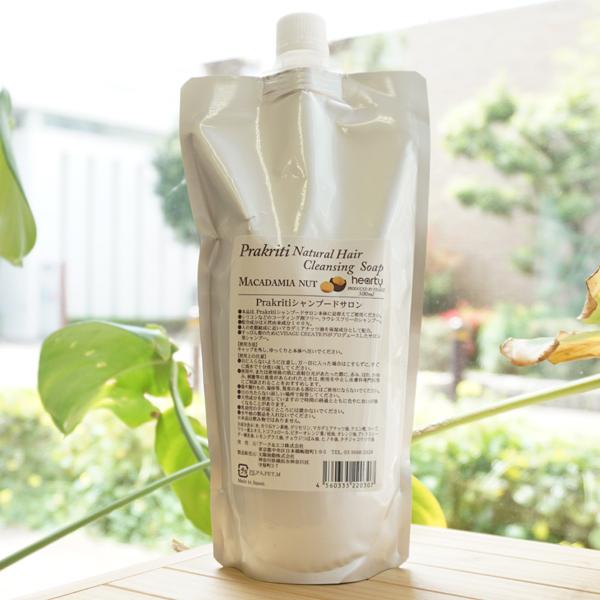 ■天然由来成分100%のせっけんシャンプー保湿成分にマカデミアナッツ油を配合■シリコンを含むコーティング剤を使用せず、髪や地肌を「すっぴん」に洗い上げる■パラベンフリー、ノンシリコン■人の皮脂組織に近いマカデミアナッツ油を保湿成分として配合...