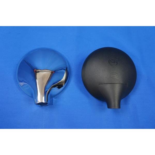 商品名 メッキカバーと丸ミラーセット製造メーカー ジェットイノウエ車種年式 三菱２ｔブルーテックキャンター標準/ワイド【Ｈ２３．１〜】商品紹介 ■クロームメッキ仕様■両面テープ貼り付けタイプ■メッキカバー■丸アンダーミラー※この商品は、セッ...