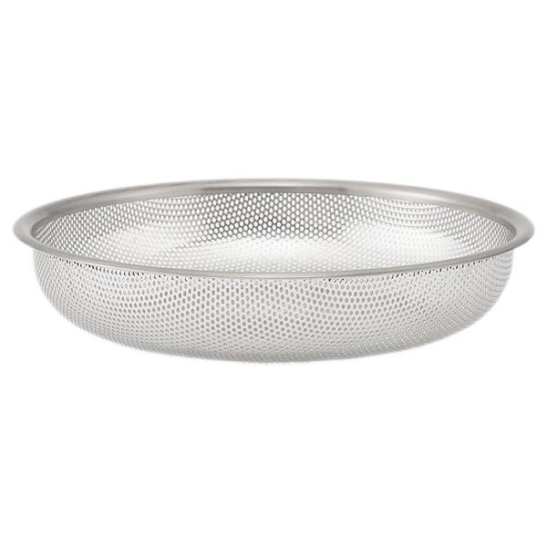 野菜や豆腐、めん類などの食材の水切りに便利。お鍋に重ねると即席の蒸し器になります。パンやスポンジケーキのあら熱とりにも使えます。洗いやすく衛生的で、丈夫なステンレス製の浅型ストレーナーです。「3500806 Looza ボウル 24cm」に...