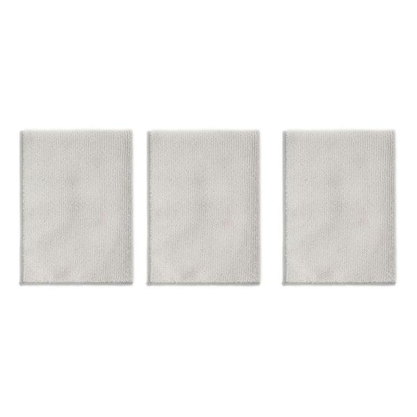 そのままお掃除クロスとして使うのはもちろん、フローリングワイパーにも取り付けられるサイズのお得な3枚セットのマイクロファイバークロスです。乾拭き・水拭き両用です。洗ってくり返しお使いいただけます。吸水性、速乾性に優れていて、さらに抗菌防臭加...