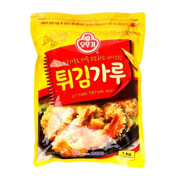 商品名 【オットギ】揚げ粉内容量 1kg原材料名 小麦粉76％（米国産）、とうもろこし澱粉、 上新粉、食塩、ベーキングパウダー原産国名 韓国賞味期限 別途表示保存方法 直射日光、高湿多湿を避け、冷暗所に保存してください。作り方 オットギ 天...