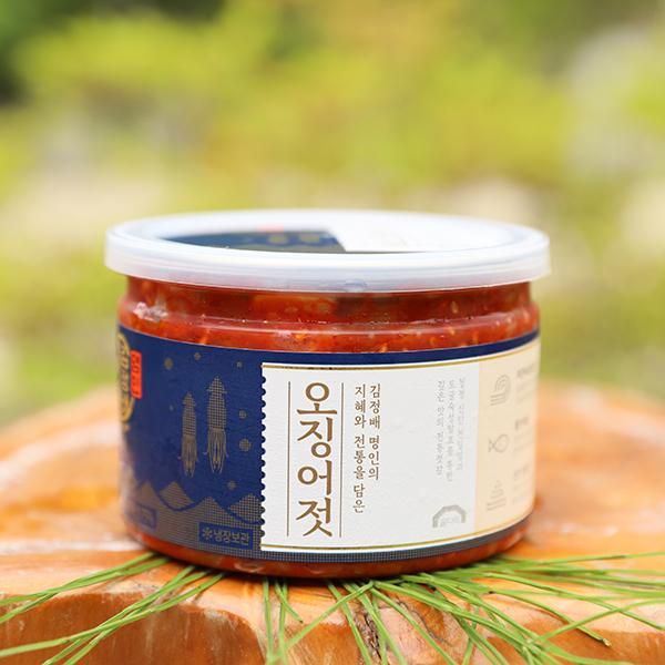 【発売日：2026年03月01日】※本商品は品質保持のため、冷凍便でお届けいたします。冷蔵・常温の商品と一緒にご注文の場合には別発送になる為、追加送料が発生いたします。予めご了承ください。名称 特上イカの塩辛内容量 500g原材料名 いか(...