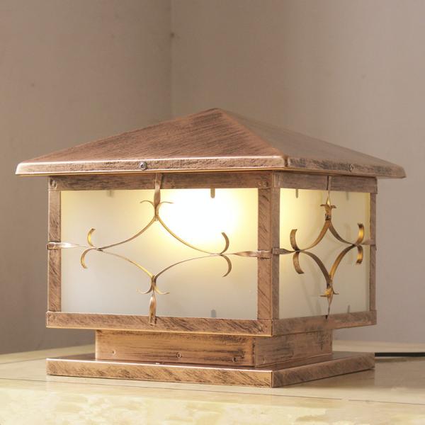 屋外照明 門灯 ガーデンライト 門柱灯 表札灯 照明器具 門灯 防雨 外灯 門柱灯 レトロ 庭園灯 玄関照明 LED エクステリア 柱上付け照明 レトロ スタンドライト 工事必要 欧米 LED ランプ ポーチライト 省エネ 環境保護 防水 ...