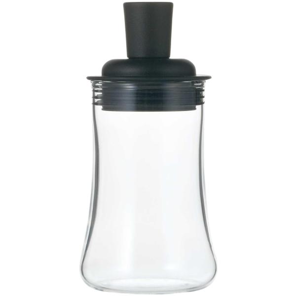 ・サイズ(約):径6×高さ12cm・重量:約100g・実用容量:110ml・素材・材質:本体/耐熱ガラス、フタ/AS樹脂(耐熱温度90度)、パッキン/シリコーンゴム(耐熱温度200度)、注ぎ口/ポリプロピレン(耐熱温度120度)・生産国:中国