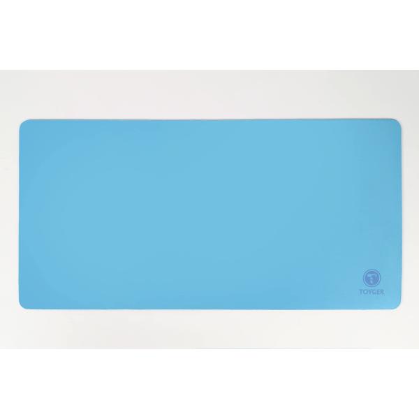 ・シンプルな無地のプレイマットはいかがですか？ カードゲーマーには必需品になったプレイマット。 柄のあるプレイマットも多く存在していますが、 シンプルな無地のデザインだからこその良さもあります。 そのまま使っていただくのはもちろん、 友人か...