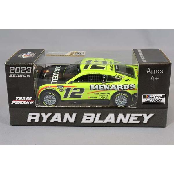 モデルは2023年シーズンにチーム・ペンスキーのドライバー、ライアン・ブレイニーがドライブするフォード・マスタングを再現したダイキャストモデル完成品です。ブレイニーとチーム・ペンスキーの長年のパートナーで、小売業のMENARDSと高い信頼を...