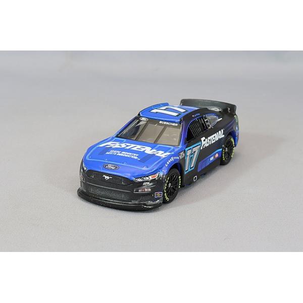 モデルは2022年シーズンにNASCRカップシリーズでチャンピオンを目指すクリス・ブッシャーがドライブするフォード・マスタングを再現したダイキャストモデル完成品です。2022年シーズンは新しくリブランドされたRFKレーシングから参戦。マシン...