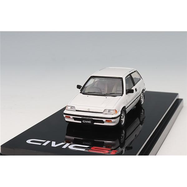 ホビージャパンの1/64ダイキャストシリーズ"HJ64"から"ホンダ シビック (AT) LATE VERSIONのノーマルホイール仕様の登場です。　製品にはクリアケースと台座が付属しますのでコレクションに最適です。