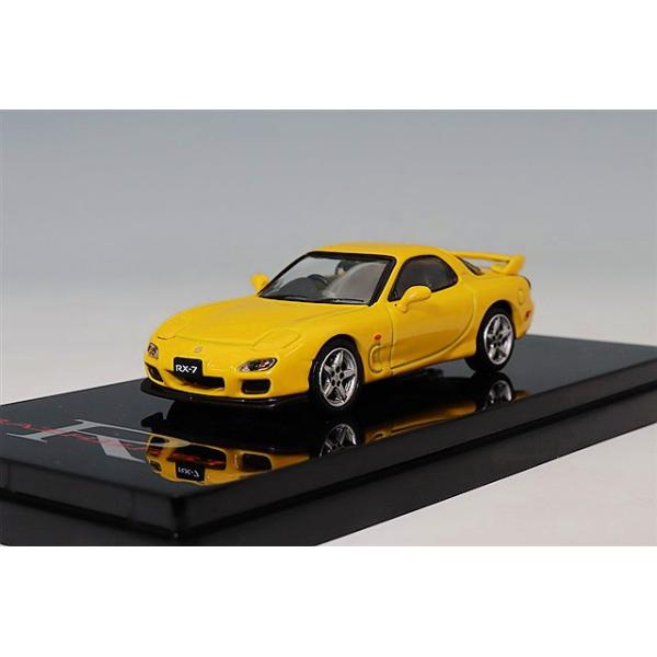 ■ホビージャパンの1/64ダイキャストシリーズ"HJ64"から 1/64マツダ RX-7(FD3S)　TYPE R Bathurst R　エンジンディスプレイモデル付の登場です。製品にはクリアケースと台座が付属しますのでコレクションに最適です。