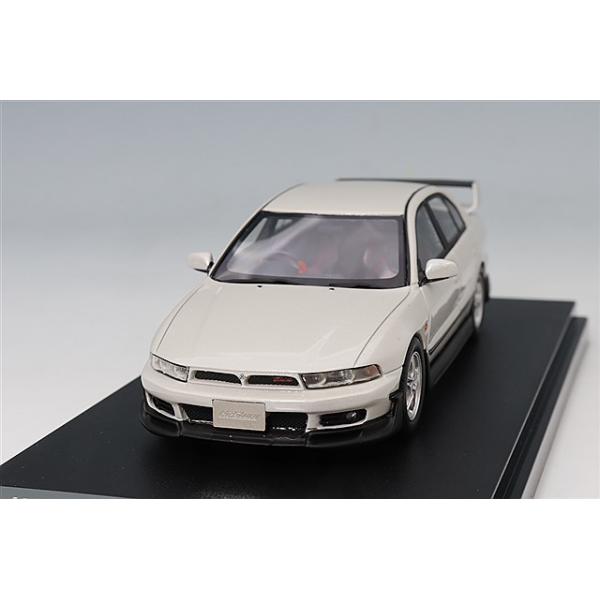 三菱自動車工業株式会社が1998年に販売開始した"8代目ギャランスーパーVR-4"が1/43スケールレジンモデルカーとして登場します。本製品はディスプレイモデルです。