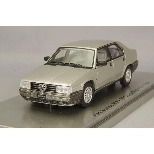 KESS 1/43 アルファロメオ 90 クアドリフォリオ オーロ 1984 シルバー