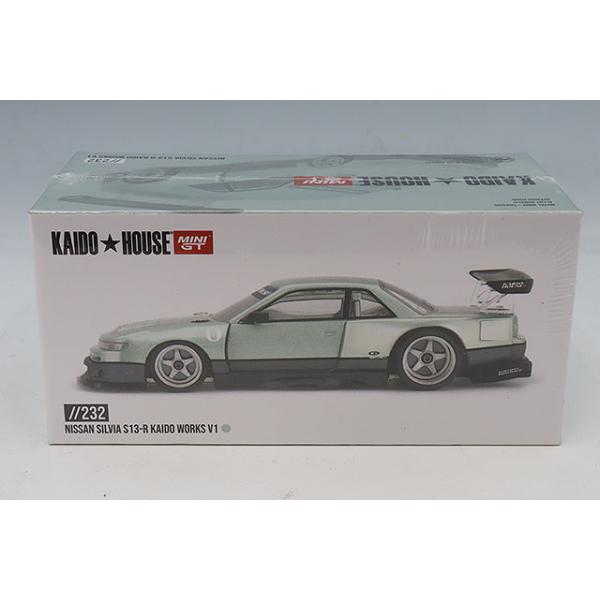 日系アメリカ人カスタムカー・デザイナー、JUN IMAI(ジュン・イマイ)がプロデュースする人気シリーズ「KAIDO HOUSE x MINI GT」から、1/64スケールの新作のご案内です。　「Nissan シルビア S13-R」が登場！...