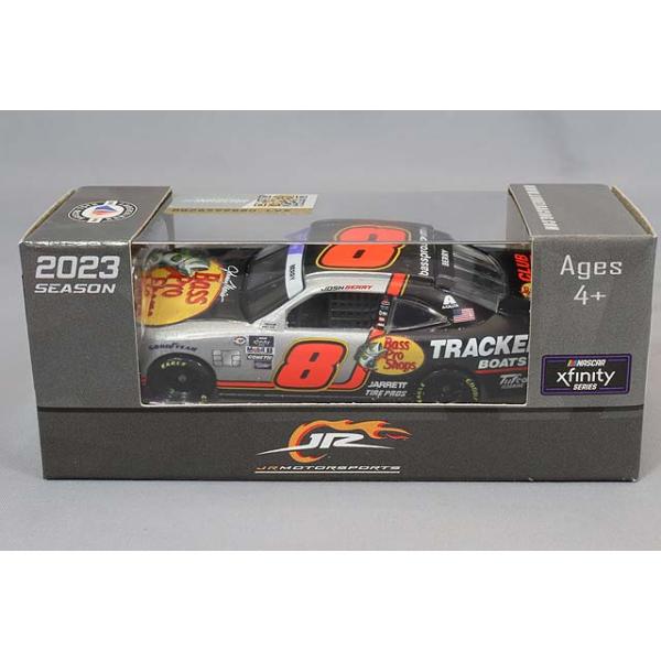 モデルは2023年シーズンのNASCAR XfinityシリーズでJRモータースポーツチームのジョシュ・ベリーがドライブするシボレー・カマロを再現する1/64スケールのダイキャストモデル完成品です。　2022年に初めてJRモータースポーツに...