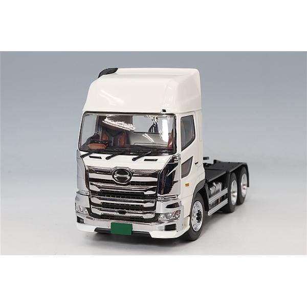 建機に精通したケンクラフトの協力によりプラッツがこれまでのノウハウを生かして作り上げた1/50スケールのオリジナルダイキャストミニカー完成モデルです。　このモデルは2018年にフルモデルチェンジされた日野自動車の大型トラクタ、プロフィアのS...