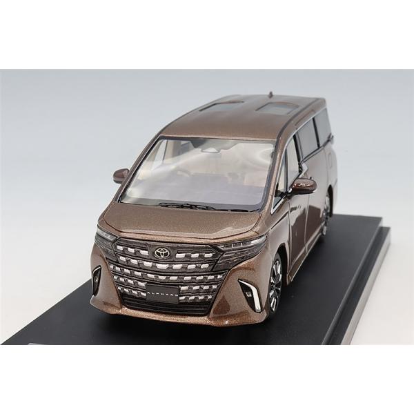レジン製完成品ミニカーブランドのMARK43から、トヨタ ALPHARD EXECUTIVE LOUNGEのご案内です。　台座とクリアケースが付属します。　本製品は未稼働ディスプレイモデルです。　■素材：ポリウレタンレジン / ABS / 金属