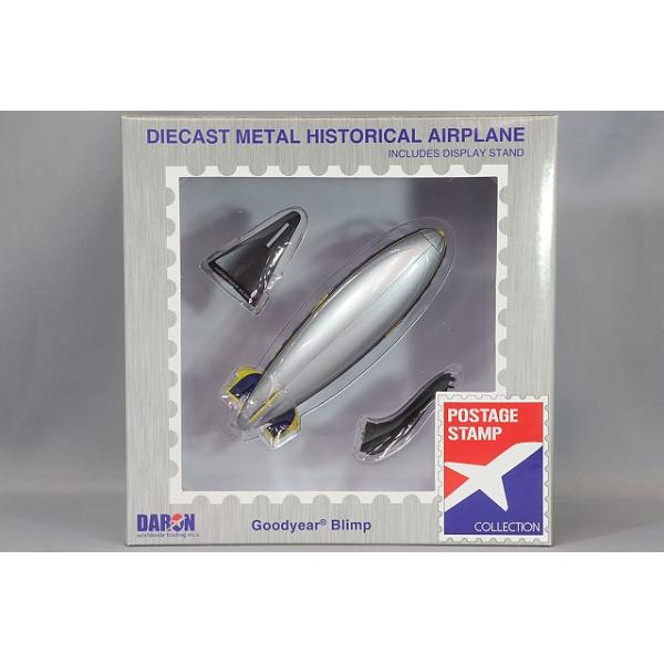 ●POSTAGE STAMPシリーズは航空史を彩ってきた世界中の名機を手頃なサイズでラインナップしているシリーズです。　本体はダイキャスト製で重量感もタップリです！　どのモデルも展示用スタンドが付属。　集めて並べれば、机上はまるで航空博物館！