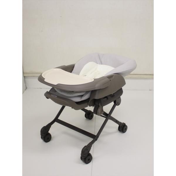 送料無料 美品 手動ネムリラ ハンディスウィング ホールドプラス マシュマログレー コンビ 手動ハイローチェア 新生児OK クリーニング済み C239002t本商品の詳細は、下記の商品説明欄をご覧くださいませ。