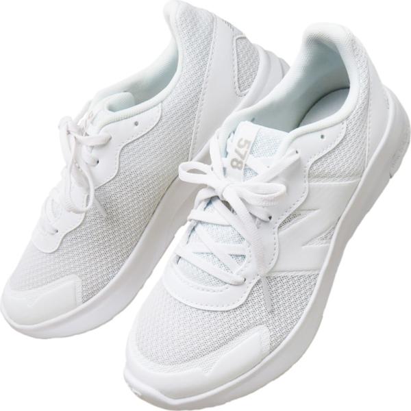 【new balance Kids GK578 ※ひも靴】ハイコストパフォーマンスで人気の「570」の後継モデルとしてシューレース仕様のジュニア向けランニングシューズ「578」が新登場。ミッドソールにはDynasoftを使用し、心地よいクッ...