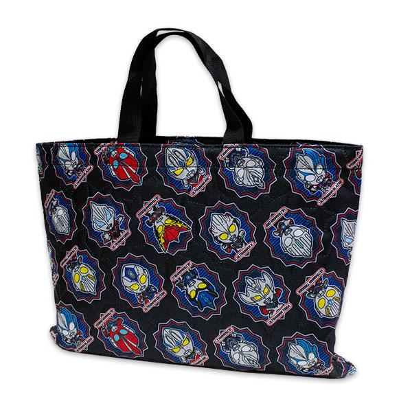 レッスンバッグ トートバッグ 手提げバッグ お稽古 かばん bag ウルトラマン ウルトラヒーローズ ULTRAMANレッスンバッグになります。ポリエステル素材なので軽くて丈夫でシワが寄りにくく速乾性が高いところが特徴です♪【サイズ】●　本...