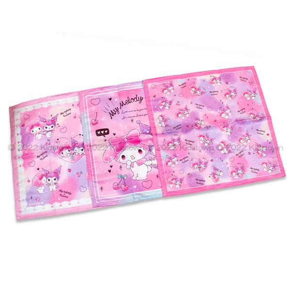 【商品説明】〇メール便無料になります。〇無料でない商品と一緒にご注文いただいても　無料でない商品に対しては別途送料がかかります。2023年版のランチクロスになります。行楽や給食の際にかかせないので何かと枚数もいりますが洗濯後は薄手の生地なの...