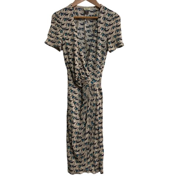 【商品名】ISSA LONDON イッサロンドン I LOVE RIO ワンピース サイズUK6 ベージュ【ブランド】ISSA LONDON イッサロンドン【対象】レディース【ランク】SA ※若干の使用感はあるが、全体的に状態の良い商品【カ...