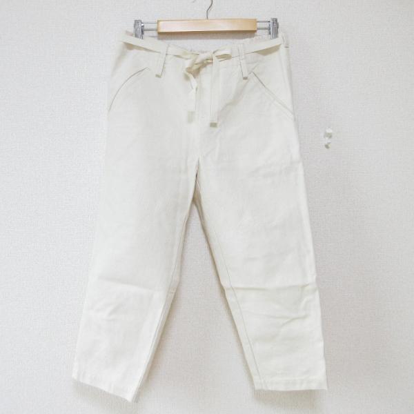 【商品名】GASA grue ガサグルー コットン ベルテッド ワイド テーパードパンツ S キナリ【ブランド】gasa ガサ【対象】レディース【ランク】SA ※若干の使用感はあるが、全体的に状態の良い商品【カラー】キナリ【表記サイズ】S【...