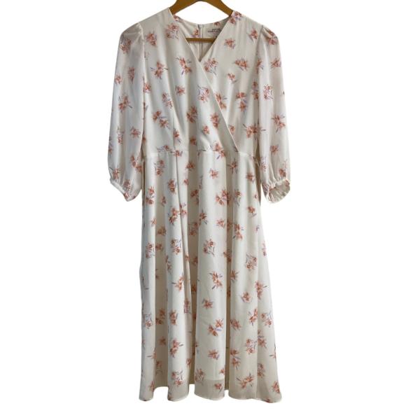 【商品名】ALMA EN ROSE HANAE MORI アルマンローズ ハナエモリ フラワープリント シフォン カシュクールワンピース サイズ38 ホワイト【ブランド】HANAE MORI 森英恵 ハナエモリ【対象】レディース【ランク】S...