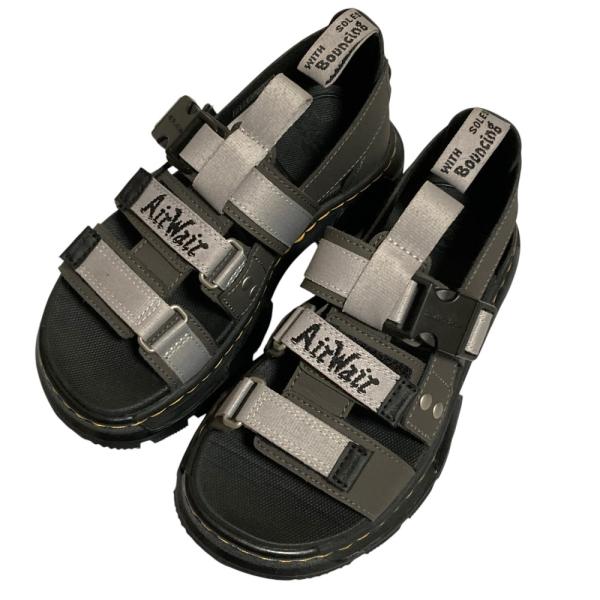 【商品名】DR.MARTENS ドクターマーチン PEARSON II ベルクロ サンダル 40667020 UK3 22cm ブラック グレー【ブランド】Dr.Martens ドクターマーチン【対象】レディース【ランク】SA ※若干の使用...