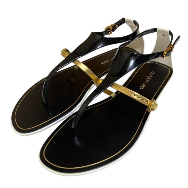 【商品名】Sergio Rossi セルジオロッシ トング ラバーサンダル サイズ39 26cm相当 ブラック【ブランド】Sergio Rossi セルジオロッシ【対象】レディース【ランク】A ※使用感はあるが、傷や汚れの少ない商品【カラー...
