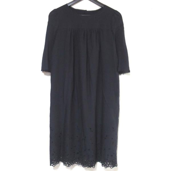 【商品名】mina perhonen ミナペルホネン sunny sports 五分袖 ひざ丈 バックボタン ワンピース ka3354 1サイズ ネイビー【ブランド】mina perhonen ミナペルホネン【対象】レディース【ランク】SA...