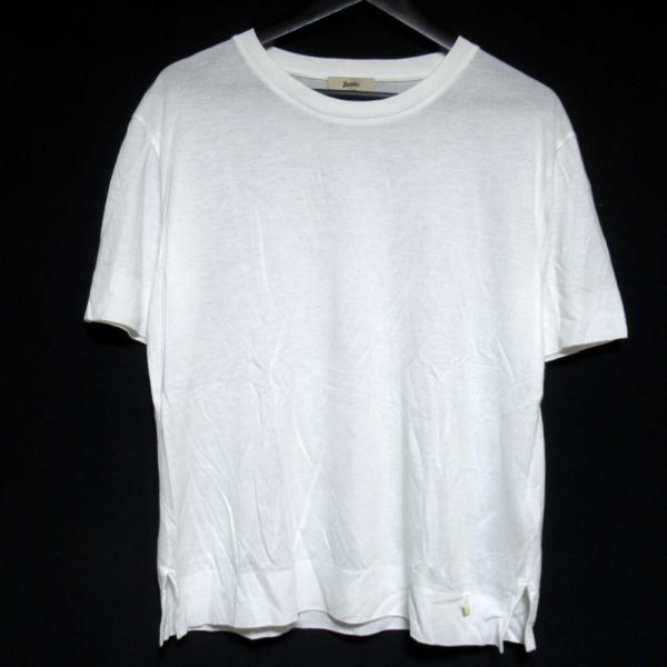 【商品名】24SS HERNO ヘルノ 半袖 ニット カットソー サイズ46 ホワイト【ブランド】Herno ヘルノ【対象】レディース【ランク】SA ※若干の使用感はあるが、全体的に状態の良い商品【カラー】ホワイト【表記サイズ】46【実寸サ...
