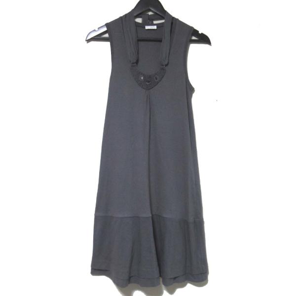 【商品名】BRUNELLO CUCINELLI ブルネロクチネリ ビーズ装飾 ひざ丈 ノースリーブ ワンピース Mサイズ グレー【ブランド】Brunello Cucinelli ブルネロクチネリ【対象】レディース【ランク】SA ※若干の使用...