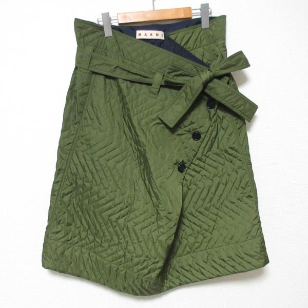 【商品名】MARNI マルニ ナイロン パデッド キルティングスカート GOMAZ18CW0 サイズ38 グリーン【ブランド】MARNI マルニ【対象】レディース【ランク】SA ※若干の使用感はあるが、全体的に状態の良い商品【カラー】グリー...