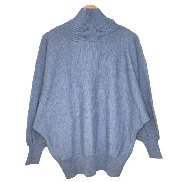 【商品名】NORMA KAMALI ノーマカマリ タートルネック オーバーニット スカート セットアップ ブルー【ブランド】Norma Kamali ノーマカマリ【対象】レディース【ランク】S ※ほとんど使用がなく、とても状態の良い商品【カ...